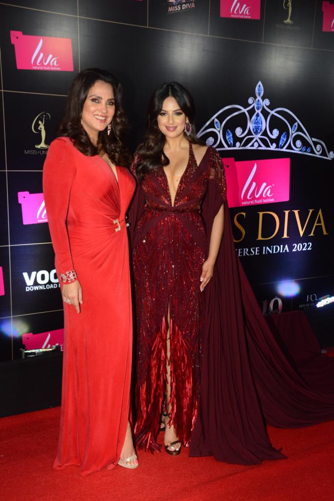 Harnaaz Kaur Sandhu crossed all limits, came out wearing such clothes ...