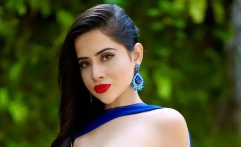 Urfi Javed was seen running on the road wearing a bra, she started ...