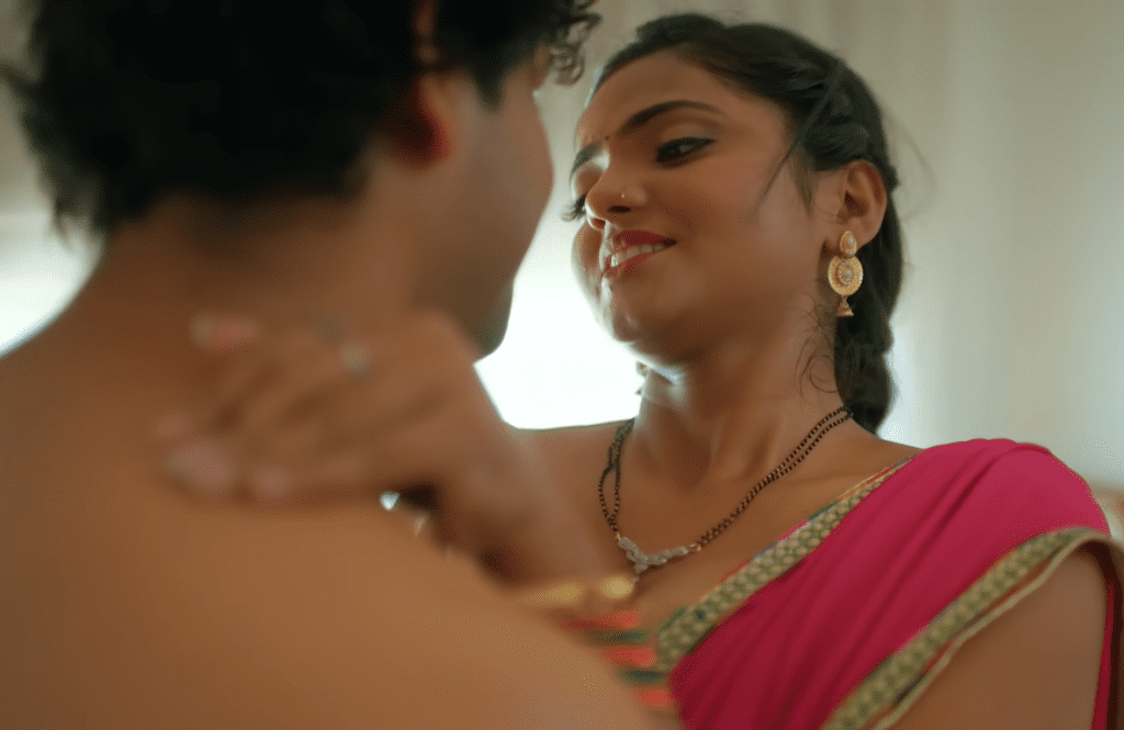 Dream Girl Bold Web Series: Bharti Jha crosses all limits in this web ...