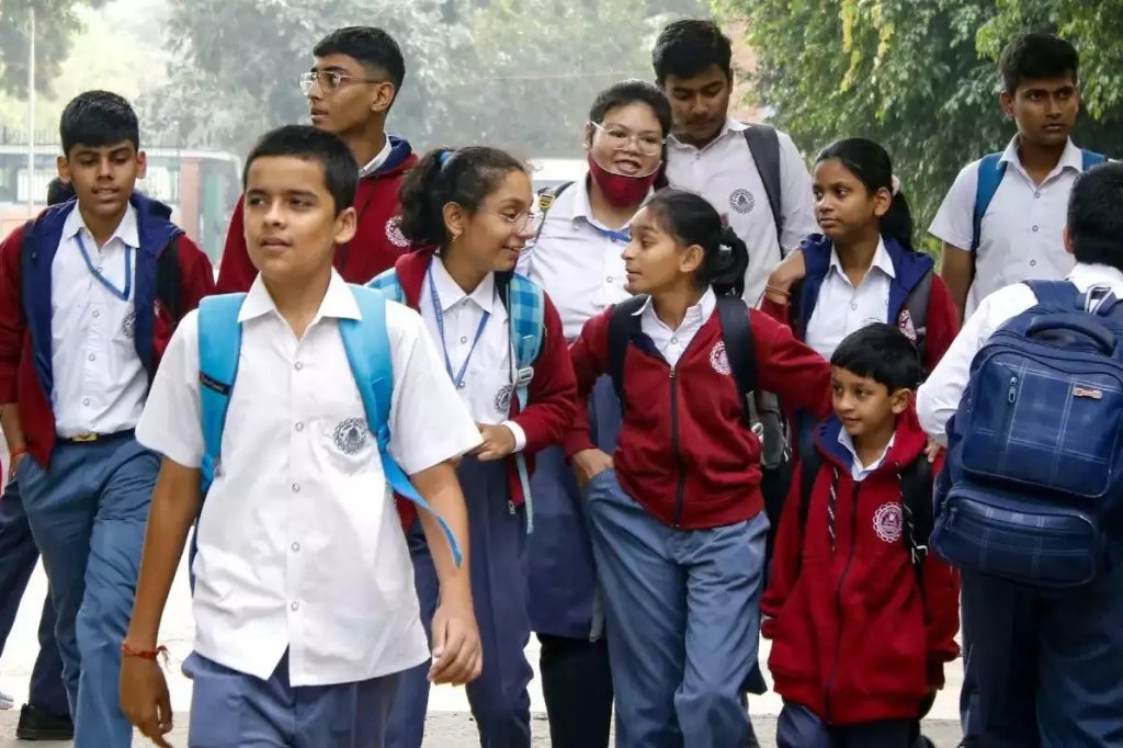 School Holiday: Big relief for school students! school summer vacation ...