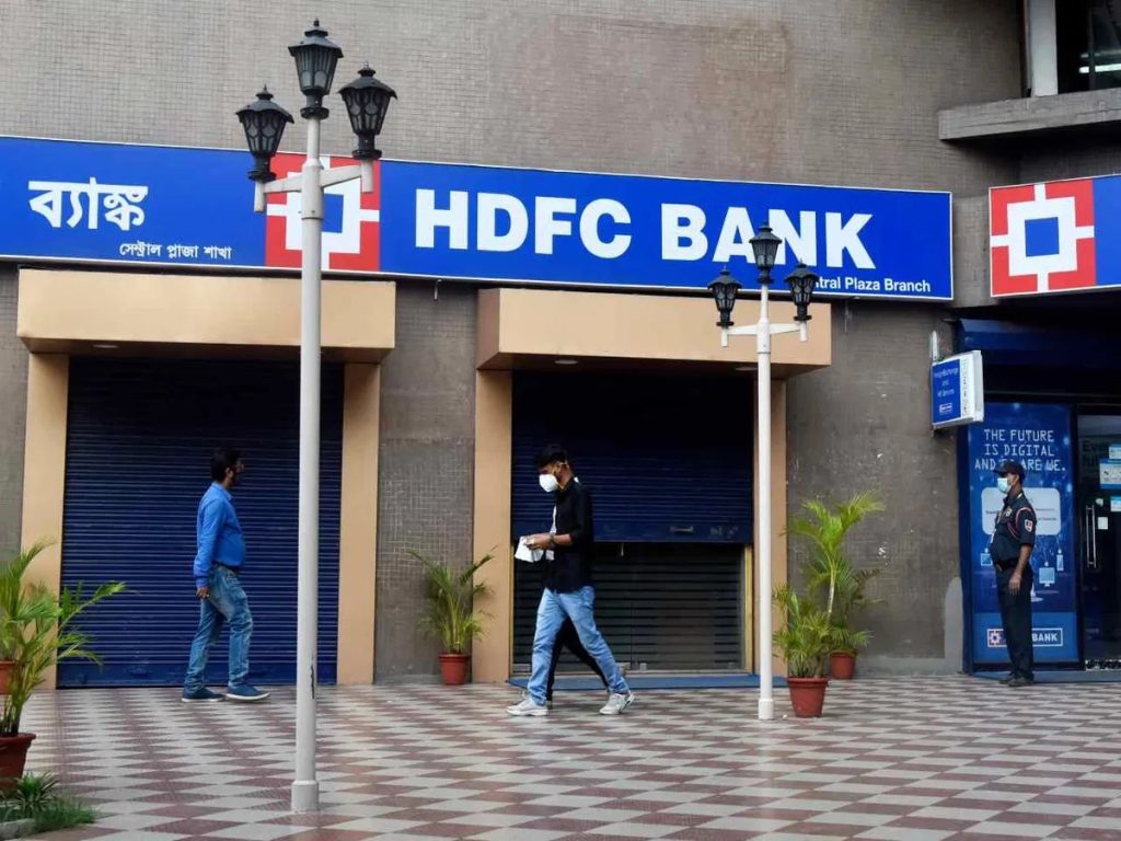 HDFC Bank customers will have to pay more charges after next month - informalnewz