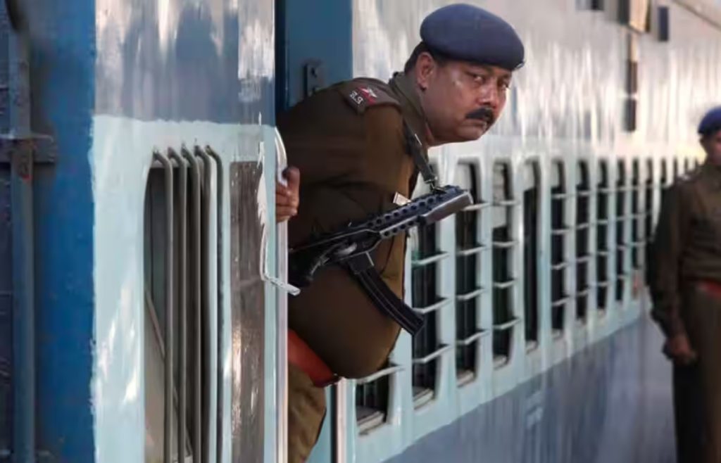 RRB RPF Recruitment 2024: Recruitment for 4000 posts for 10th pass in ...