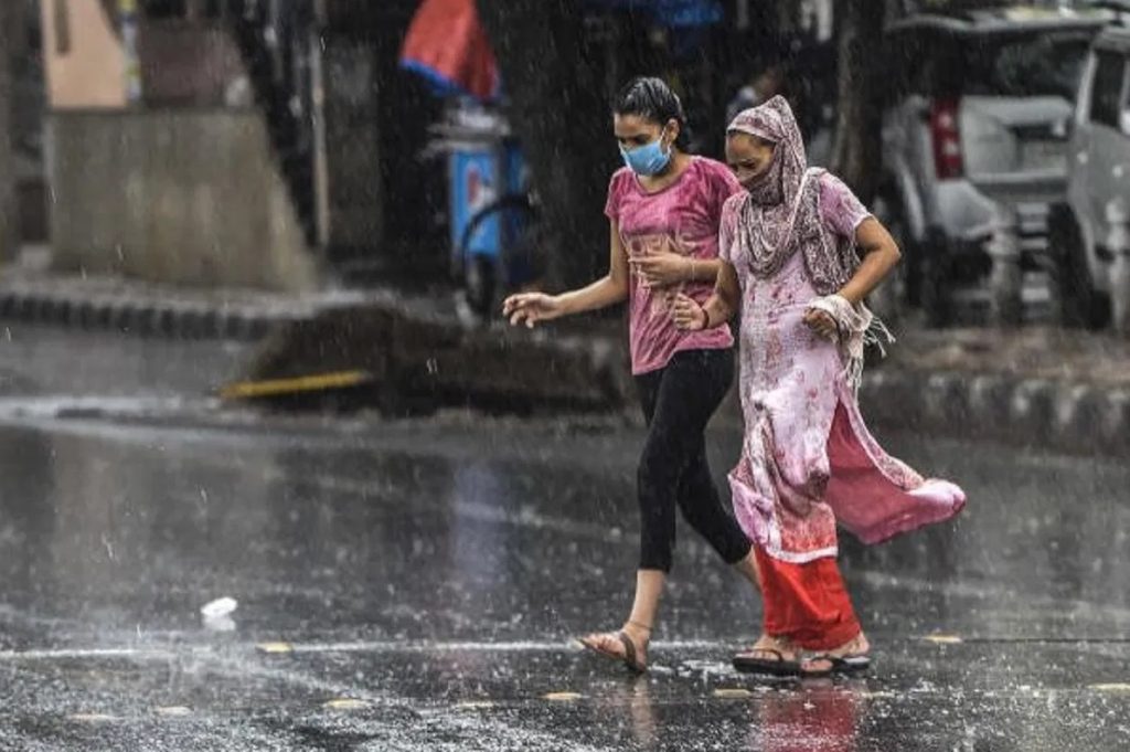 Rainfall Update: There is a possibility of drizzle with strong wind in ...