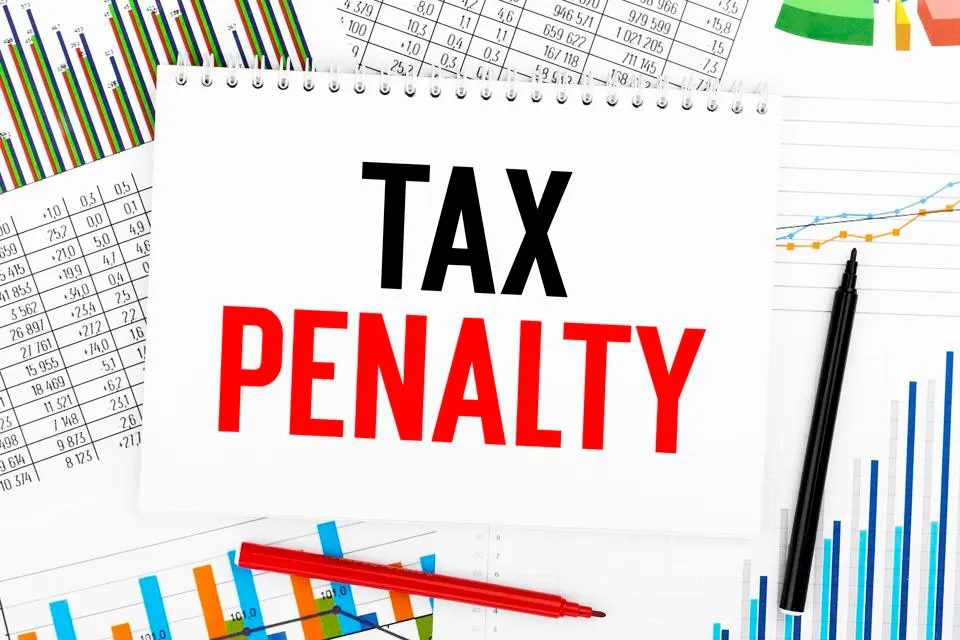 Income Tax Penalty: How much penalty will be charged for not filing ...