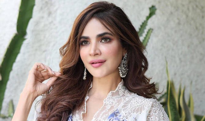 Humaira Asghar Died: Pakistani actress Humaira Asghar died 9 months ago ...