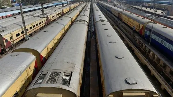Train Cancellation: Nearly 4 dozen trains will remain cancelled till December 26, check the ...